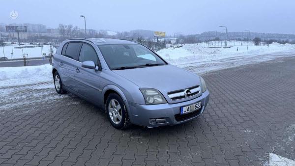 Pelēks Opel Signum 2005 Viļņa, ar dzinēja tilpumu 1.91 L un nobraukumu 210 tūkst. km par 950 €, foto 1 vietnē AUTOMOTO.COM.LV