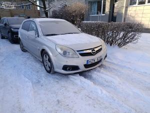 Grey Opel Signum 2005 in Kaunas, with an engine capacity of 1.90 L and mileage of 276 thousand km for 800 €, photo 2 on AUTOMOTO.COM.LV