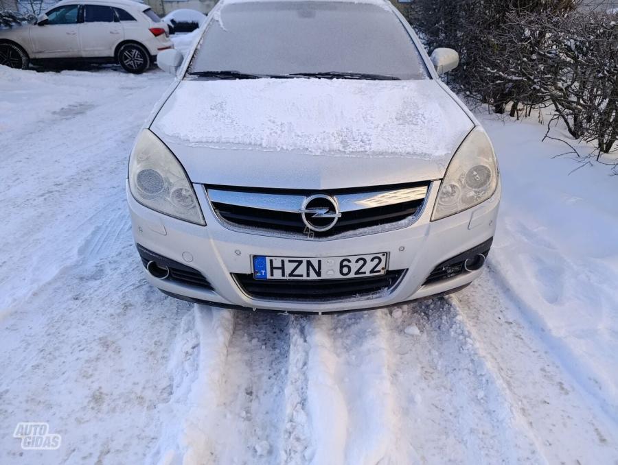 Grey Opel Signum 2005 in Kaunas, with an engine capacity of 1.90 L and mileage of 276 thousand km for 800 €, photo 7 on AUTOMOTO.COM.LV