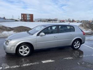 Grey Opel Signum 2005 in Kaunas, with an engine capacity of 1.90 L and mileage of 250 thousand km for 1300 €, photo 3 on AUTOMOTO.COM.LV