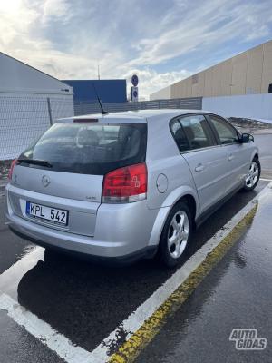Grey Opel Signum 2005 in Kaunas, with an engine capacity of 1.90 L and mileage of 250 thousand km for 1300 €, photo 6 on AUTOMOTO.COM.LV