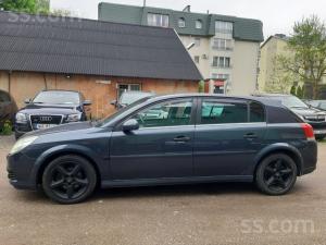 Pelēks Opel Signum 2005 Daugavpils, ar dzinēja tilpumu 1.90 L un nobraukumu 0 tūkst. km par 1750 €, foto 9 vietnē AUTOMOTO.COM.LV