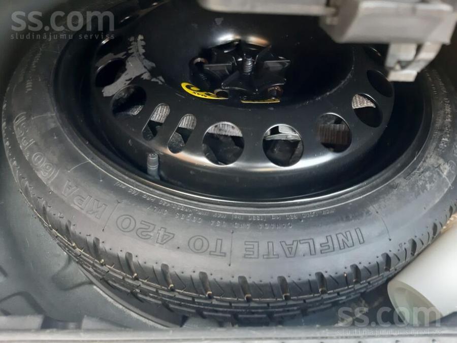 Pelēks Opel Signum 2005 Daugavpils, ar dzinēja tilpumu 1.90 L un nobraukumu 0 tūkst. km par 1750 €, foto 19 vietnē AUTOMOTO.COM.LV