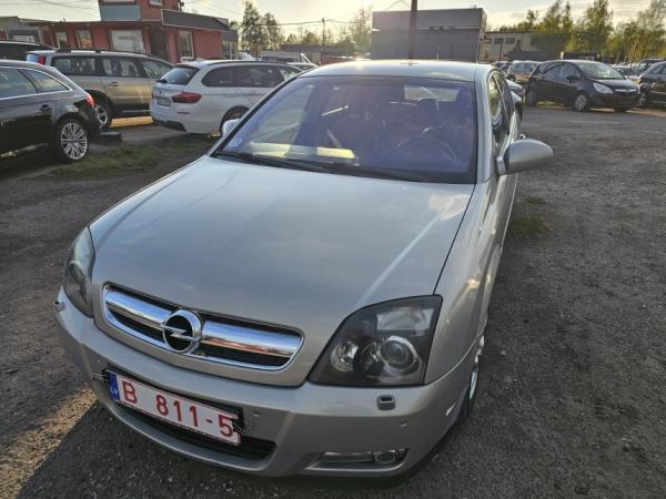 Pelēks Opel Signum 2005 Rīga, ar dzinēja tilpumu 2.20 L un nobraukumu 374 tūkst. km par 1590 €, foto 2 vietnē AUTOMOTO.COM.LV