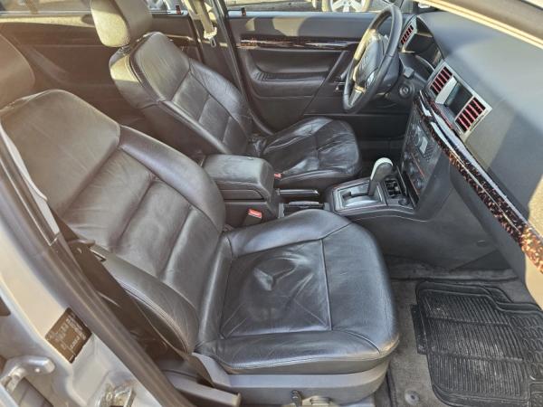 Pelēks Opel Signum 2005 Rīga, ar dzinēja tilpumu 2.20 L un nobraukumu 374 tūkst. km par 1590 €, foto 4 vietnē AUTOMOTO.COM.LV