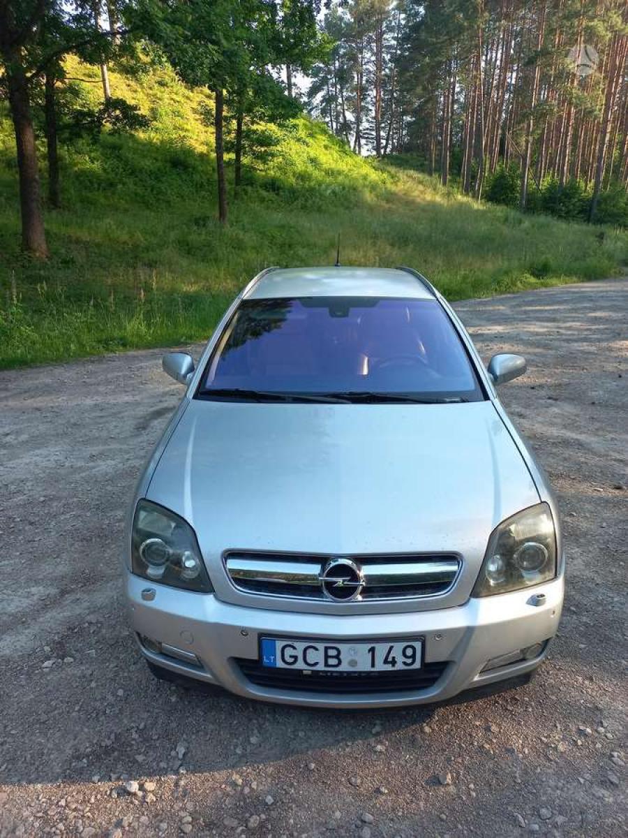 Grey Opel Signum 2005 in Druskininkai, with an engine capacity of 1.91 L and mileage of 370 thousand km for 1800 €, photo 6 on AUTOMOTO.COM.LV