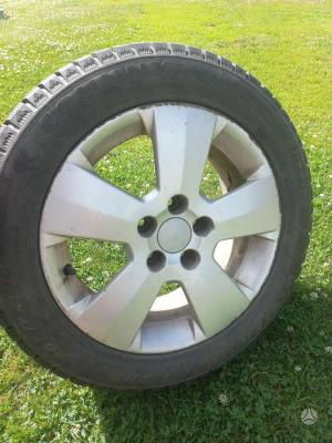 Grey Opel Signum 2005 in Druskininkai, with an engine capacity of 1.91 L and mileage of 370 thousand km for 1800 €, photo 9 on AUTOMOTO.COM.LV