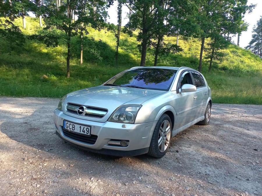 Grey Opel Signum 2005 in Druskininkai, with an engine capacity of 1.91 L and mileage of 370 thousand km for 1800 €, photo 29 on AUTOMOTO.COM.LV