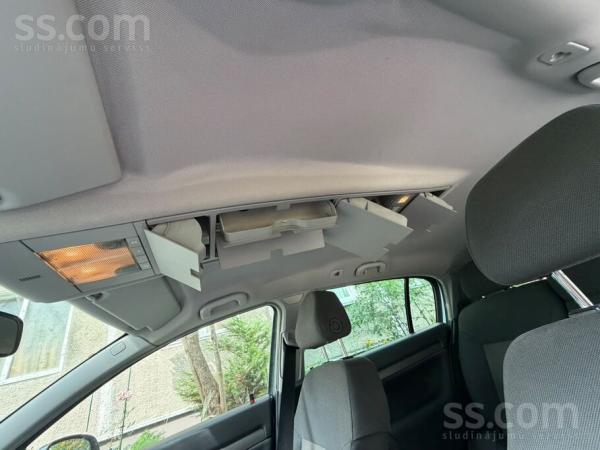 Grey Opel Signum 2005 in Riga, with an engine capacity of 1.90 L and mileage of 262 thousand km for 1350 €, photo 10 on AUTOMOTO.COM.LV