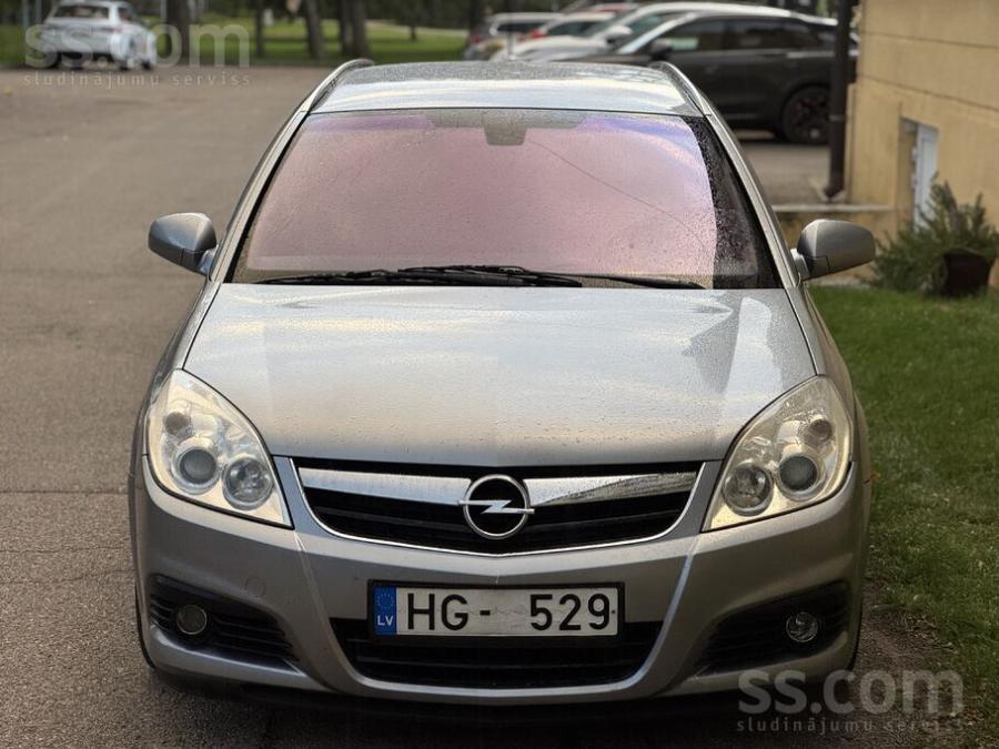 Pelēks Opel Signum 2005 Jūrmala, ar dzinēja tilpumu 1.90 L un nobraukumu 189 tūkst. km par 1600 €, foto 7 vietnē AUTOMOTO.COM.LV