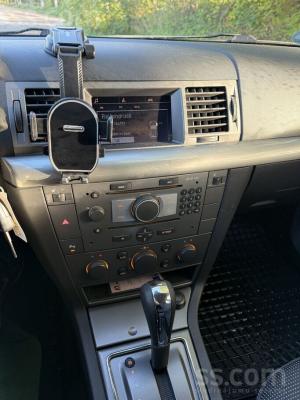 Pelēks Opel Signum 2005 Rīga, ar dzinēja tilpumu 1.90 L un nobraukumu 204 tūkst. km par 900 €, foto 10 vietnē AUTOMOTO.COM.LV