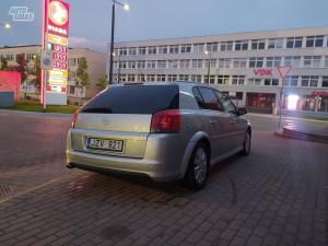 Grey Opel Signum 2006 in Vilnius, with an engine capacity of 1.90 L and mileage of 352 thousand km for 1499 €, photo 5 on AUTOMOTO.COM.LV