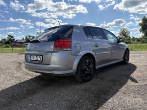 Pelēks Opel Signum 2006 Daugavpils, ar dzinēja tilpumu 1.90 L un nobraukumu 314 tūkst. km par 1950 €, foto 6 vietnē AUTOMOTO.COM.LV