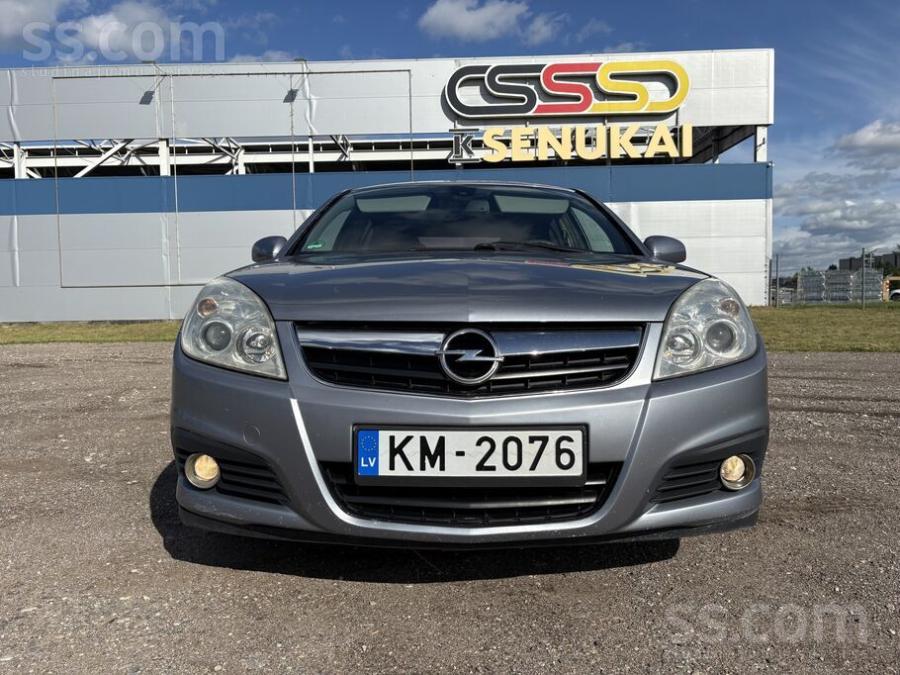 Pelēks Opel Signum 2006 Daugavpils, ar dzinēja tilpumu 1.90 L un nobraukumu 314 tūkst. km par 1950 €, foto 9 vietnē AUTOMOTO.COM.LV