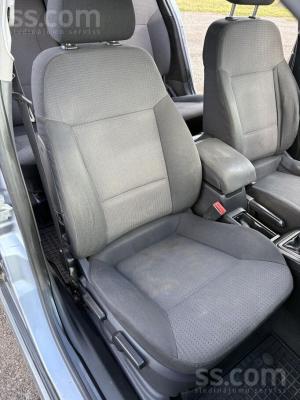 Pelēks Opel Signum 2006 Daugavpils, ar dzinēja tilpumu 1.90 L un nobraukumu 314 tūkst. km par 1950 €, foto 23 vietnē AUTOMOTO.COM.LV