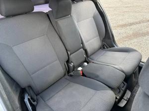 Pelēks Opel Signum 2006 Daugavpils, ar dzinēja tilpumu 1.90 L un nobraukumu 314 tūkst. km par 1950 €, foto 22 vietnē AUTOMOTO.COM.LV