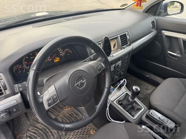 Opel Signum 2006 Jelgava vietnÄ PelÄks Opel Signum 2006 Jelgava, ar dzinÄja tilpumu 1.90 L un nobraukumu 250 tÅ«kst. km par 1950 ā¬, foto 7 vietnÄ AUTOMOTO.COM.LV