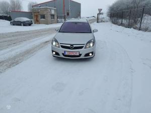 Pelēks Opel Signum 2007 Kauņa, ar dzinēja tilpumu 1.91 L un nobraukumu 227 tūkst. km par 2500 €, foto  vietnē AUTOMOTO.COM.LV
