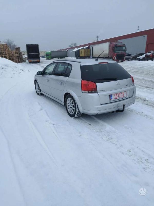 Pelēks Opel Signum 2007 Kauņa, ar dzinēja tilpumu 1.91 L un nobraukumu 227 tūkst. km par 2500 €, foto 5 vietnē AUTOMOTO.COM.LV