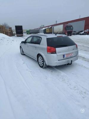 Grey Opel Signum 2007 in Kaunas, with an engine capacity of 1.91 L and mileage of 227 thousand km for 2500 €, photo 5 on AUTOMOTO.COM.LV