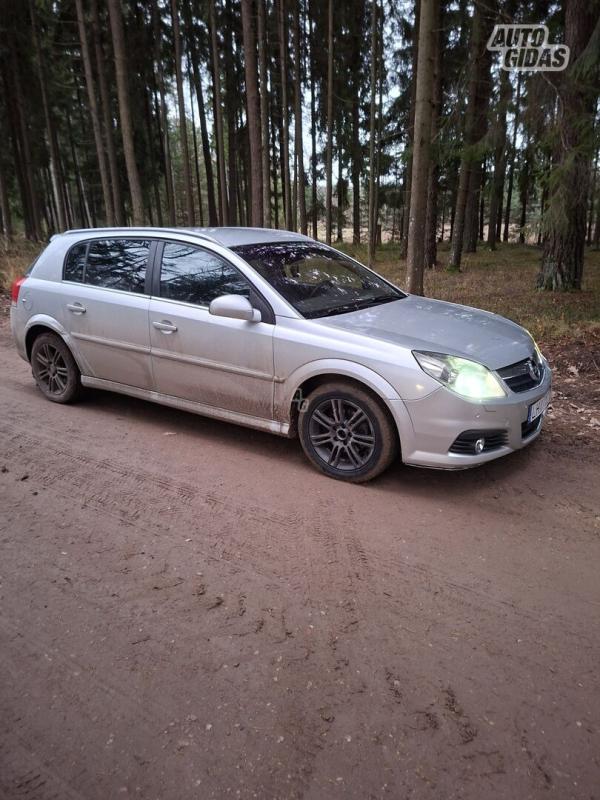 Pelēks Opel Signum 2007 Anykščiai, ar dzinēja tilpumu 1.90 L un nobraukumu 312 tūkst. km par 780 €, foto 10 vietnē AUTOMOTO.COM.LV