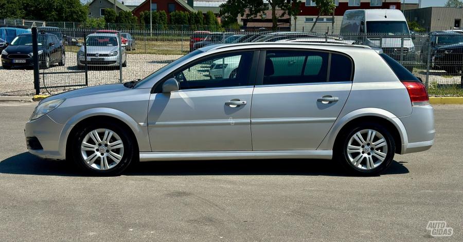 Grey Opel Signum 2007 in Kretinga, with an engine capacity of 1.90 L and mileage of 333 thousand km for 2250 €, photo 6 on AUTOMOTO.COM.LV