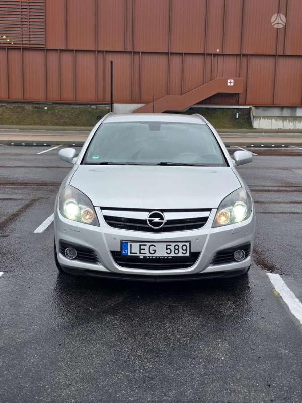 Pelēks Opel Signum 2007 Klaipėda, ar dzinēja tilpumu 2.96 L un nobraukumu 263 tūkst. km par 1300 €, foto 2 vietnē AUTOMOTO.COM.LV