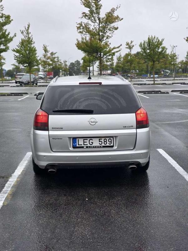 Pelēks Opel Signum 2007 Klaipėda, ar dzinēja tilpumu 2.96 L un nobraukumu 263 tūkst. km par 1300 €, foto 5 vietnē AUTOMOTO.COM.LV