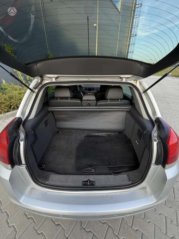 Grey Opel Signum 2007 in Vilnius, with an engine capacity of 1.91 L and mileage of 340 thousand km for 750 €, photo 10 on AUTOMOTO.COM.LV