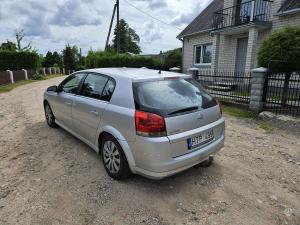 Grey Opel Signum 2007 in Prienai, with an engine capacity of 1.91 L and mileage of 324 thousand km for 1000 €, photo 6 on AUTOMOTO.COM.LV