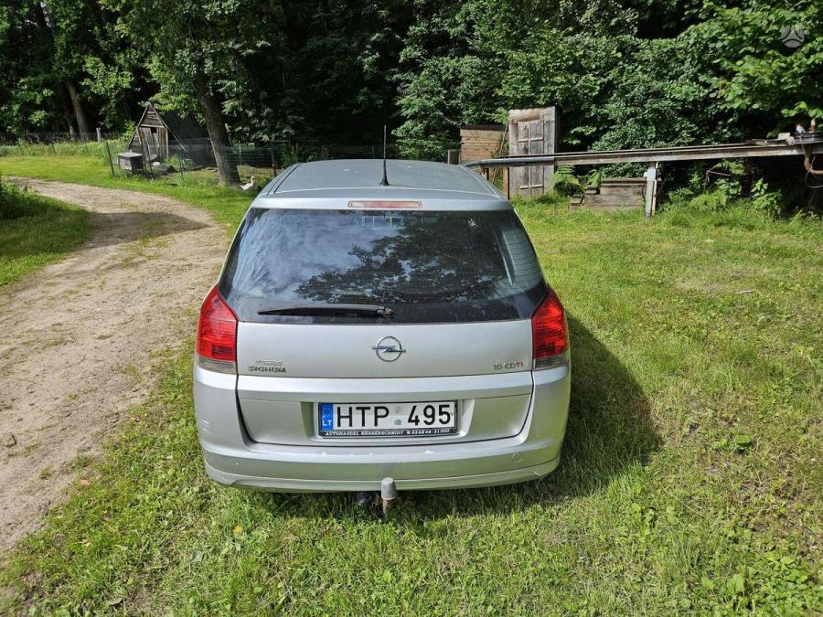 Grey Opel Signum 2007 in Prienai, with an engine capacity of 1.91 L and mileage of 324 thousand km for 1000 €, photo 10 on AUTOMOTO.COM.LV