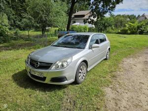 Grey Opel Signum 2007 in Prienai, with an engine capacity of 1.91 L and mileage of 324 thousand km for 1000 €, photo 13 on AUTOMOTO.COM.LV