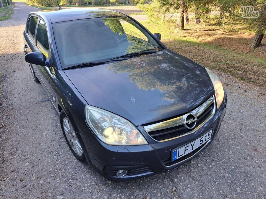 Pelēks Opel Signum 2008 Kauņa, ar dzinēja tilpumu 1.90 L un nobraukumu 275 tūkst. km par 1690 €, foto 3 vietnē AUTOMOTO.COM.LV
