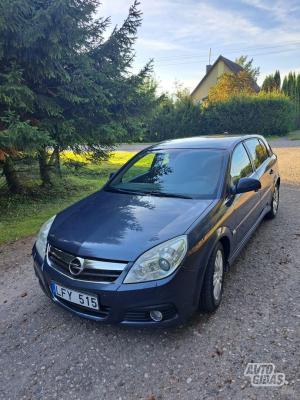 Pelēks Opel Signum 2008 Kauņa, ar dzinēja tilpumu 1.90 L un nobraukumu 275 tūkst. km par 1690 €, foto 24 vietnē AUTOMOTO.COM.LV