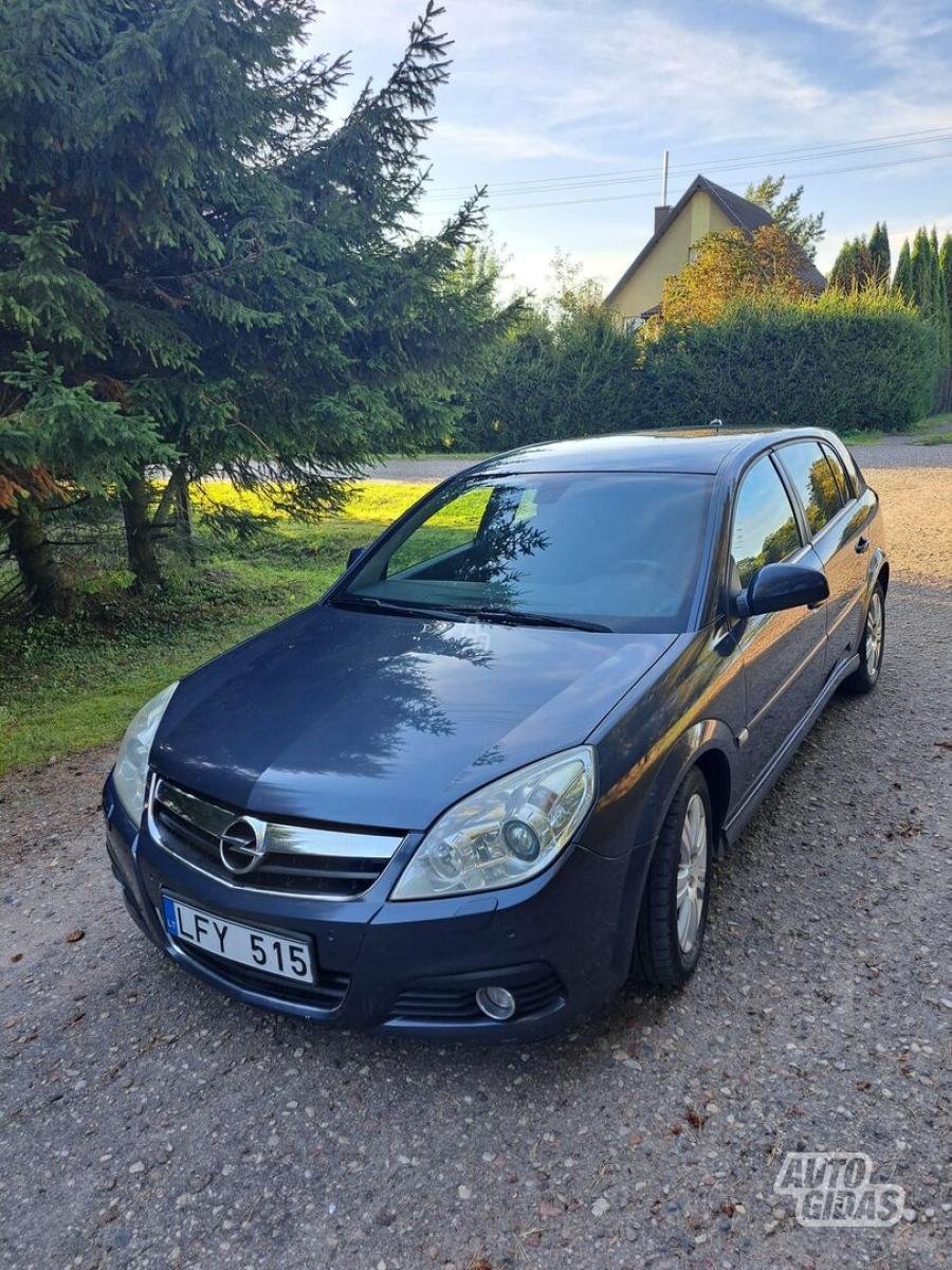 Pelēks Opel Signum 2008 Kauņa, ar dzinēja tilpumu 1.90 L un nobraukumu 275 tūkst. km par 1690 €, foto 24 vietnē AUTOMOTO.COM.LV