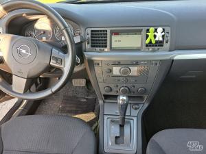 Pelēks Opel Signum 2008 Kauņa, ar dzinēja tilpumu 1.90 L un nobraukumu 275 tūkst. km par 1690 €, foto 29 vietnē AUTOMOTO.COM.LV