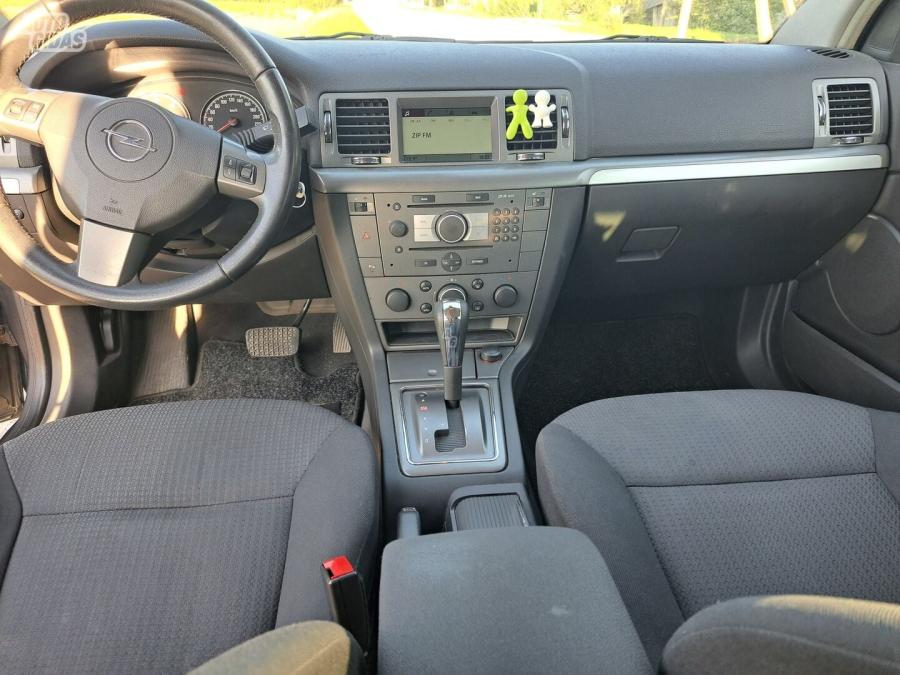 Pelēks Opel Signum 2008 Kauņa, ar dzinēja tilpumu 1.90 L un nobraukumu 275 tūkst. km par 1690 €, foto 31 vietnē AUTOMOTO.COM.LV