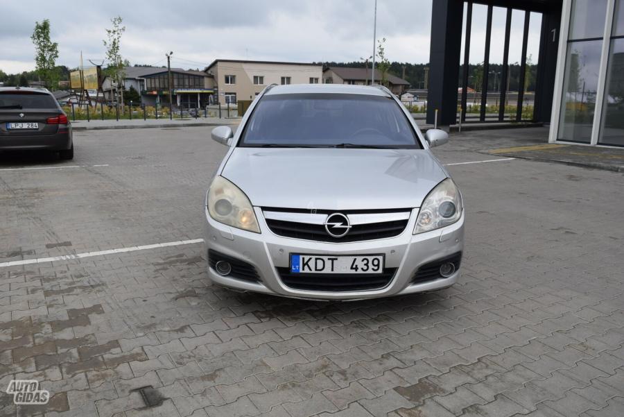 Pelēks Opel Signum 2008 Viļņa, ar dzinēja tilpumu 1.90 L un nobraukumu 284 tūkst. km par 1900 €, foto 3 vietnē AUTOMOTO.COM.LV