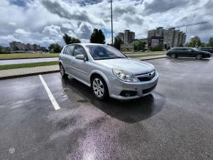 Pelēks Opel Signum 2008 Kauņa, ar dzinēja tilpumu 1.91 L un nobraukumu 225 tūkst. km par 1500 €, foto  vietnē AUTOMOTO.COM.LV