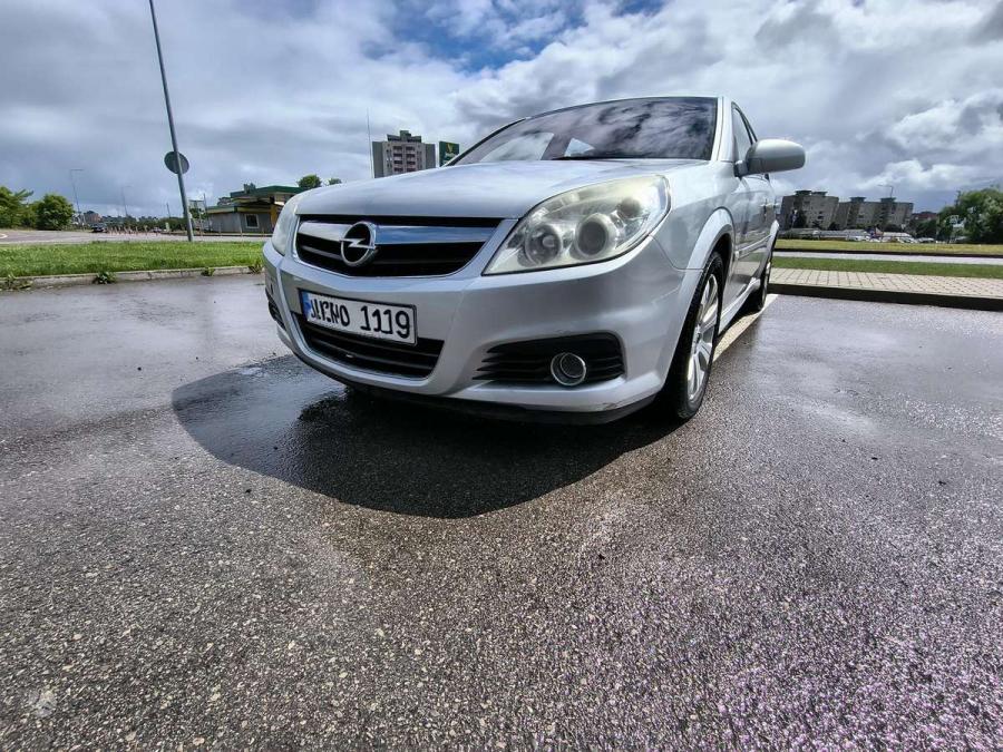 Pelēks Opel Signum 2008 Kauņa, ar dzinēja tilpumu 1.91 L un nobraukumu 225 tūkst. km par 1500 €, foto 3 vietnē AUTOMOTO.COM.LV