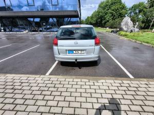 Pelēks Opel Signum 2008 Kauņa, ar dzinēja tilpumu 1.91 L un nobraukumu 225 tūkst. km par 1500 €, foto 5 vietnē AUTOMOTO.COM.LV