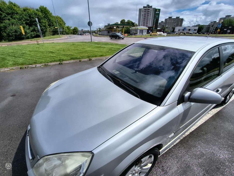 Pelēks Opel Signum 2008 Kauņa, ar dzinēja tilpumu 1.91 L un nobraukumu 225 tūkst. km par 1500 €, foto 19 vietnē AUTOMOTO.COM.LV