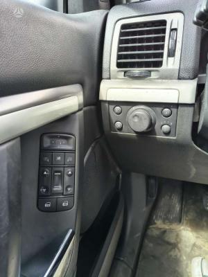 Pelēks Opel Signum 2008 Kauņa, ar dzinēja tilpumu 1.91 L un nobraukumu 225 tūkst. km par 1500 €, foto 29 vietnē AUTOMOTO.COM.LV