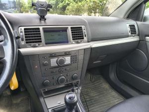 Pelēks Opel Signum 2008 Kauņa, ar dzinēja tilpumu 1.91 L un nobraukumu 225 tūkst. km par 1500 €, foto 30 vietnē AUTOMOTO.COM.LV