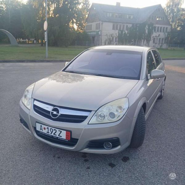 Pelēks Opel Signum 2008 Alīta, ar dzinēja tilpumu 1.91 L un nobraukumu 327 tūkst. km par 1950 €, foto 1 vietnē AUTOMOTO.COM.LV