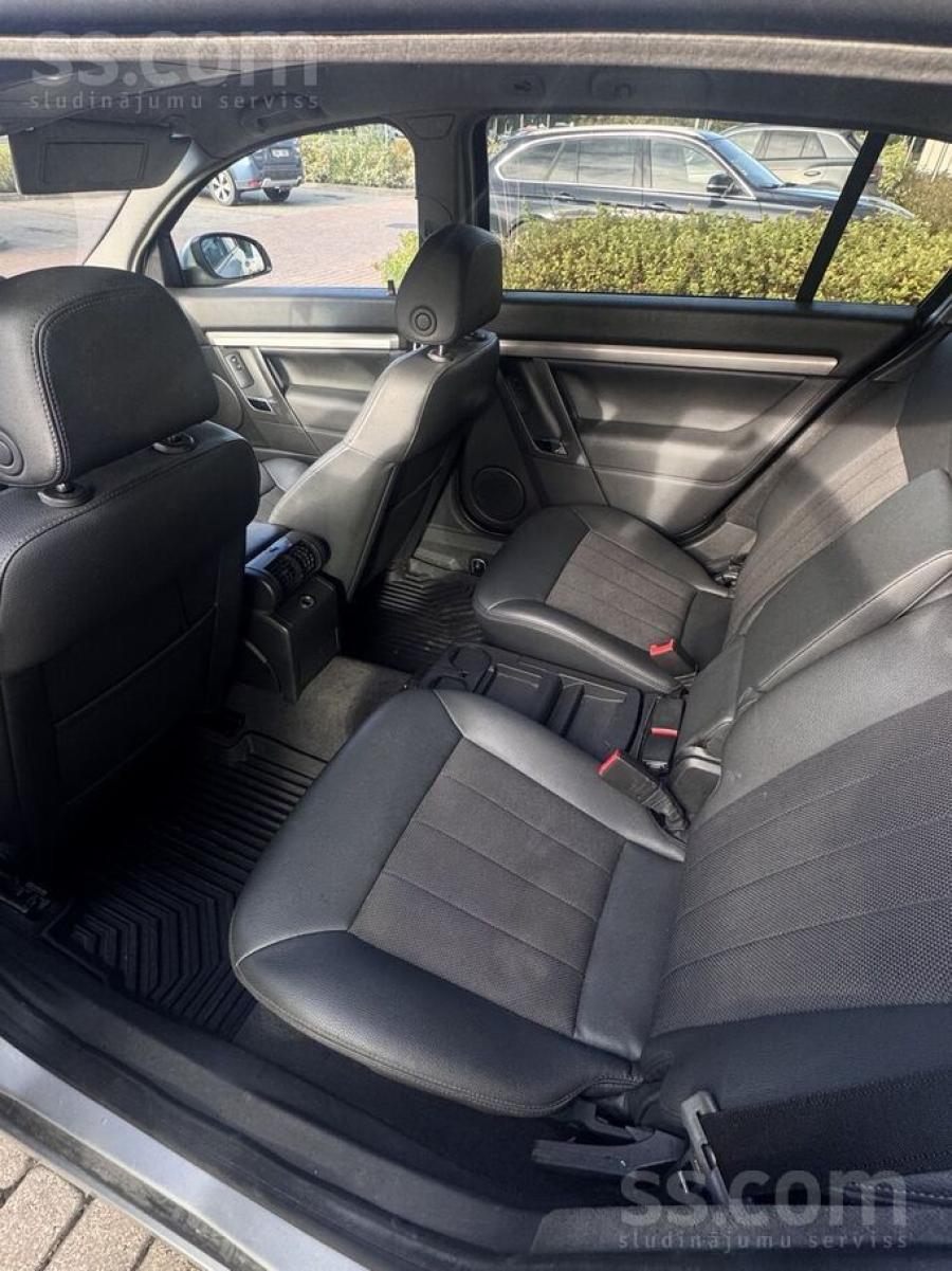 Pelēks Opel Signum 2008 Rīga, ar dzinēja tilpumu 1.90 L un nobraukumu 258 tūkst. km par 2150 €, foto 5 vietnē AUTOMOTO.COM.LV