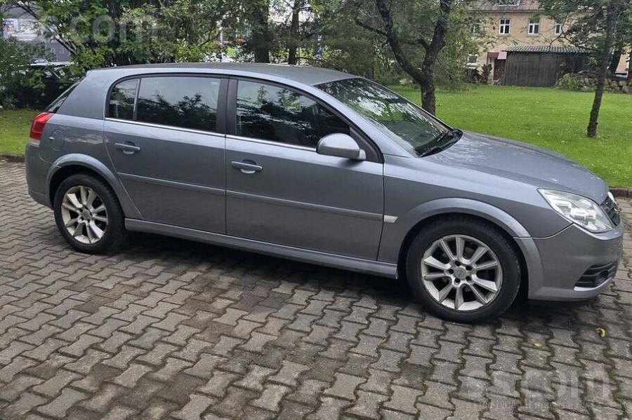 Pelēks Opel Signum 2005 Valmiera, ar dzinēja tilpumu 1.90 L un nobraukumu 338 tūkst. km par 1200 €, foto 3 vietnē AUTOMOTO.COM.LV