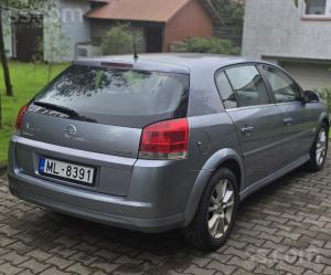 Pelēks Opel Signum 2005 Valmiera, ar dzinēja tilpumu 1.90 L un nobraukumu 338 tūkst. km par 1200 €, foto 4 vietnē AUTOMOTO.COM.LV