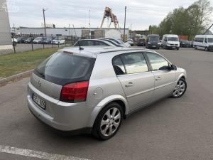 Grey Opel Signum 2004 in Kaunas, with an engine capacity of 2.20 L and mileage of 320 thousand km for 1350 €, photo 5 on AUTOMOTO.COM.LV
