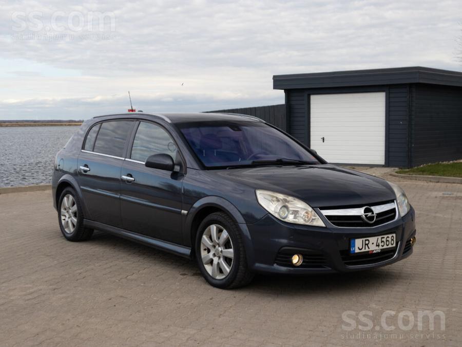 Pelēks Opel Signum 2007 Liepāja, ar dzinēja tilpumu 3.00 L un nobraukumu 293 tūkst. km par 2200 €, foto 1 vietnē AUTOMOTO.COM.LV